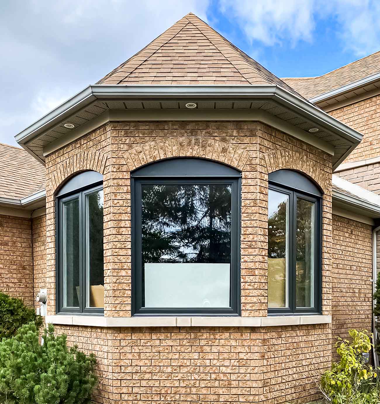 Fixed Casement Windows Toronto | Expert Installation & Best Prices